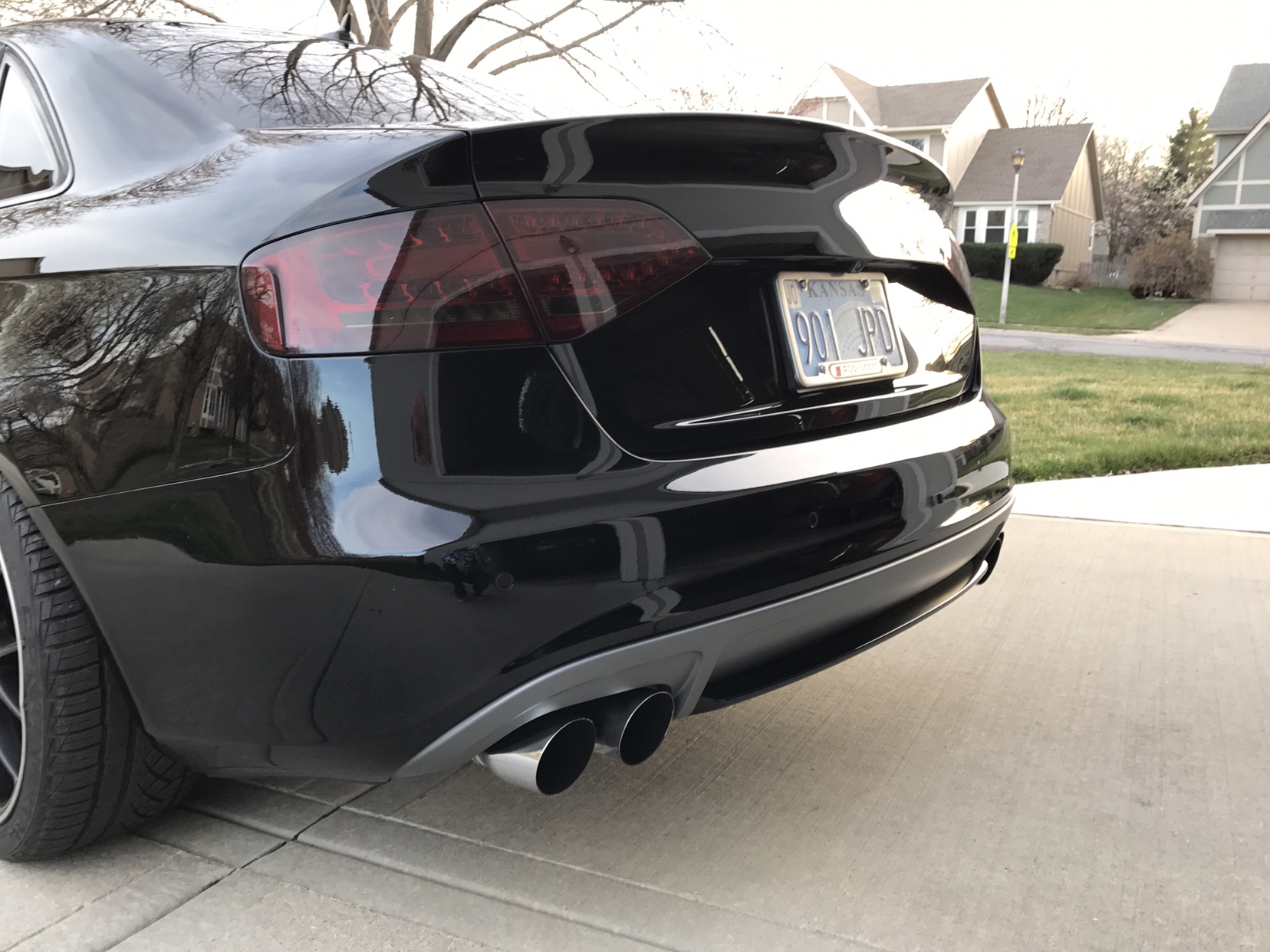 How to Tint Tail Lights - Rus Auto